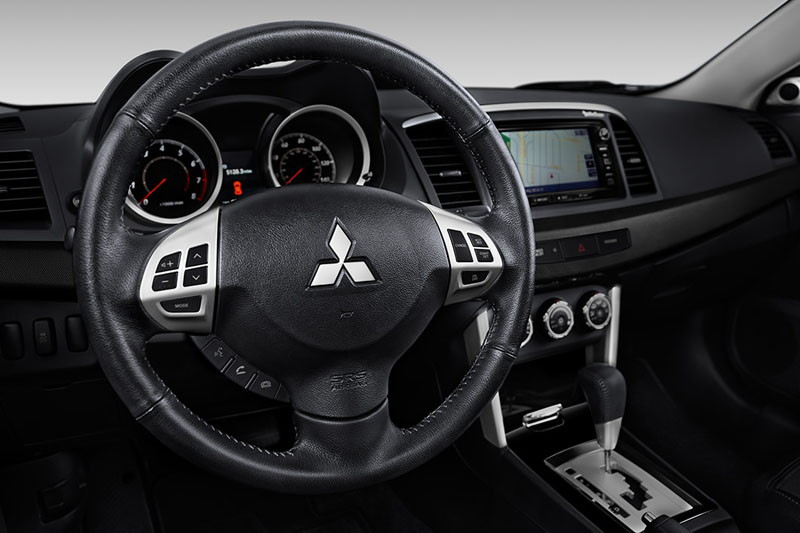 Mitsubishi Lancer 2016